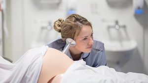 Tugas dan Peran Bidan dalam UU Kebidanan – Gustinerz.com